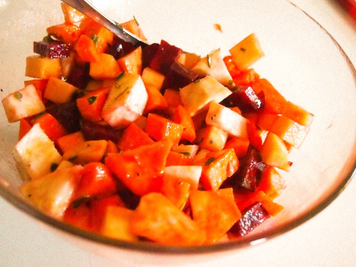 Hunajainen juurespaistos – Ruokasirkusta